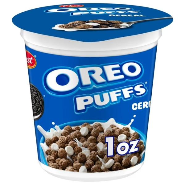 OREO PUFFS? シリアルカップで、チョコレート風味の楽しい朝を始めましょう。OREO?クッキーウエハースとマシュマロを組み合わせたサクサクのシリアルパフが、まるでお菓子のような朝食体験を演出します。家族みんなで楽しめる甘くて満足感の...
