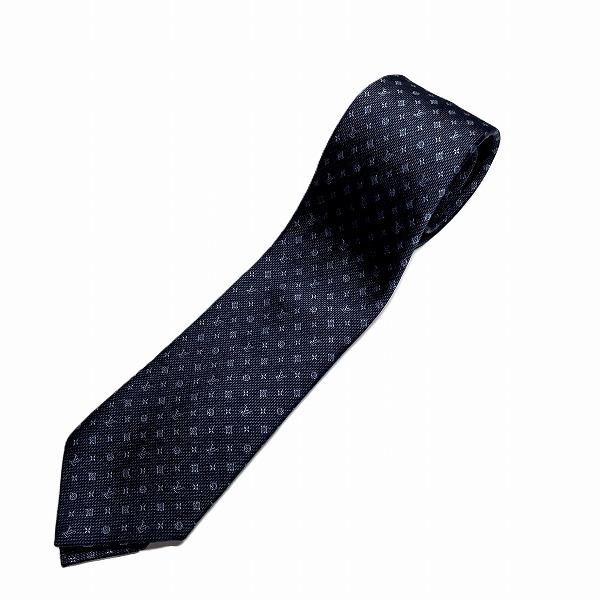 【ブランド】ルイヴィトン【カラー】ブルー【素材】シルク【サイズ】全長約149cm×幅約3.5cm〜約8cm【付属品】箱【ランク】A (美品)【状態】全体の状態：良好付属品の状態：良好※ご注文前にご確認ください※・中古品の為すべて一点物です。...