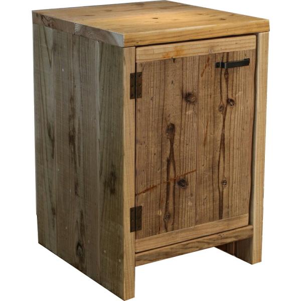 【組み立て】取っ手は現地取り付け【素材・生産】OLD ASHIBA（足場板古材）※実際に建築現場で使用された無垢の杉足場板です。本社広島県廿日市市の工場で一つ一つ手作業で選別→水洗い→天日乾燥→研磨→製作→出荷を行っています。【取っ手】取っ...