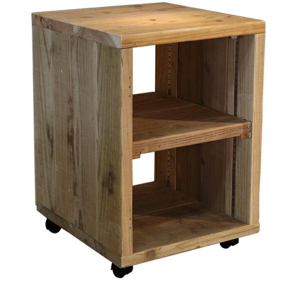 【素材・生産】OLD ASHIBA（足場板古材）※実際に建築現場で使用された無垢の杉足場板です。本社広島県廿日市市の工場で一つ一つ手作業で選別→水洗い→天日乾燥→研磨→製作→出荷を行っています。【組み立て】組み立て不要の完成品