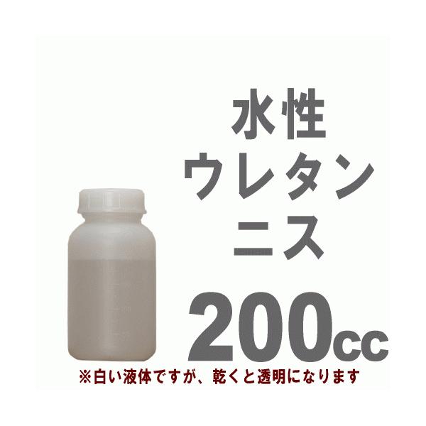 【使用方法】原液のままご使用ください（希釈不要）【色】透明（クリアー）※白い液体ですが、乾くと透明になります。【塗布目安】500ｃｃで約3 5平米200ｃｃで約1.2 2平米【商品説明】・希釈せずそのまま使用します。・表面に塗装の膜を作るタ...