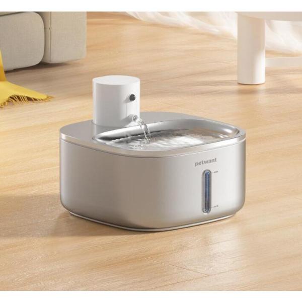 水飲み器はコードレスポンプを採用され、ペットがコードをかじる心配がありません。5000mAhの充電式バッテリーを内蔵、フル充電すると最大60〜 100日間使え、停電時も心配ありません。庭、リビング、キャットタワー、キャットケージ、キッチンな...