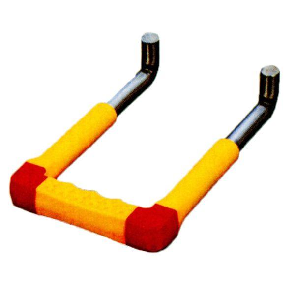 ノーブレンステップ M20S-RF （SWCH12R）足掛け幅：156mm奥行：200mm立上り：50mm芯材径：φ19芯材質：SWCH12R・ノーブレンステップは土木工事や建築工事などを行う際に使われる足掛け金物です。・マンホールなどの暗...