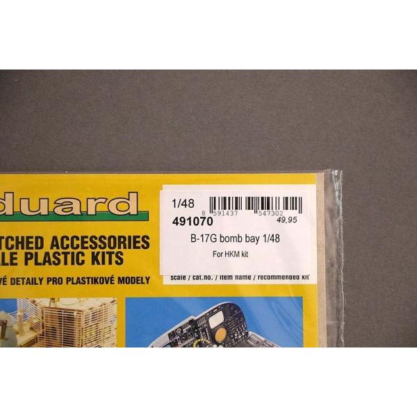 1/48 Boeing B-17G Flying Fortress 爆弾庫用エッチングパーツ