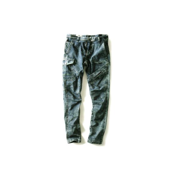 通年物 デニム ビンテージ加工存在感のあるビンテージ加工。ヨコストレッチで、着心地も快適。*黒の先染糸を使ったデニム素材*色落ちに深みを持たせたビンテージ加工*３Ｄパターンによる立体仕様*ベルトループ位置に補強布仕様*裏側(袋布)に黒スレキ...