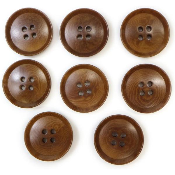 ●【サイズ】直径約23mm 【1粒の厚み】約4.6mm 【1粒の重さ】約1.7g●【数量】8個入り 【ボタンの形】四つ穴ボタン 【材 質】椰子の種●【カラー】ブラウン 【模様について】ナットボタン特有の風合いがあります。●【特徴】フチが薄い...