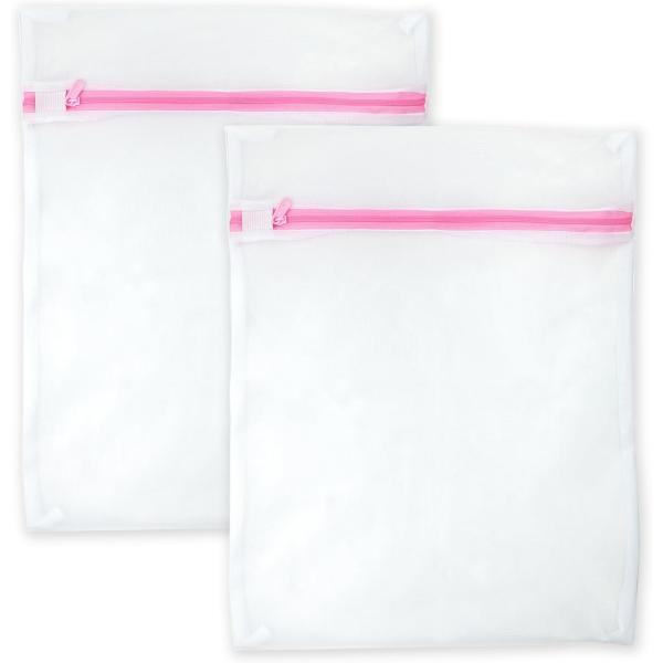 ●【サイズ】横約30cm×縦約40cm（Bタイプ）●【材　質】ポリエステル●【内容量】2枚●【カラー】メッシュ部：白 ファスナー部：ピンク●【特　徴】洗濯物の絡まりや、衣類への糸くず付着を防ぐ非常に使い勝手の良い洗濯ネットです。ファスナーを...