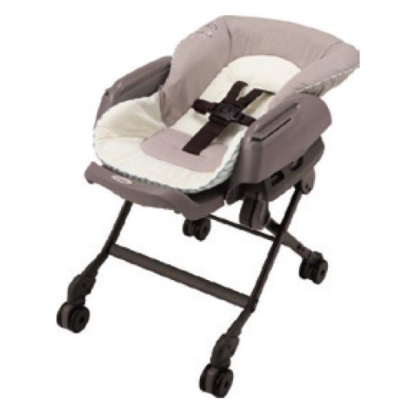 気分やお部屋に合わせて選べるリバーシブルシートモデルです。1台で2つのデザインが楽しめます。滑らかな手動スウィングで、入眠時に最適です。