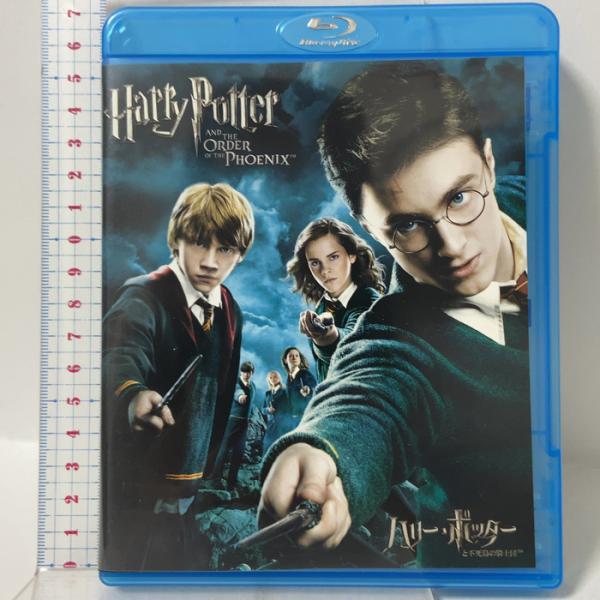 ディスク・ケースのセット販売です。その他の付属品はないものとご理解下さい。盤面にスレ、ケースにスレ、があります。※注意事項※■付録等の付属品がある商品の場合、記載されていない物は『付属なし』とご理解下さい。