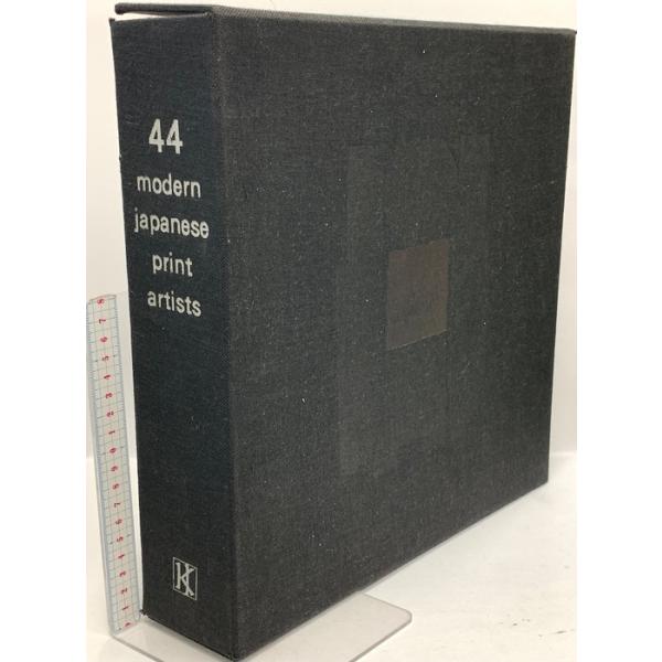 (3冊組セット)。箱付き。スレ、ヨレ、ヤケ、シミ、傷み、があります。本を読むことに支障はございません。※注意事項※■商品・状態はコンディションガイドラインに基づき、判断・出品されております。■付録等の付属品がある商品の場合、記載されていない...