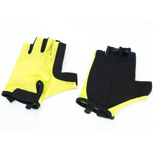 沖縄県への発送に送料無料は適用されません。購入金額に関わらず1,650円（税込）が通常送料に別途加算されます。