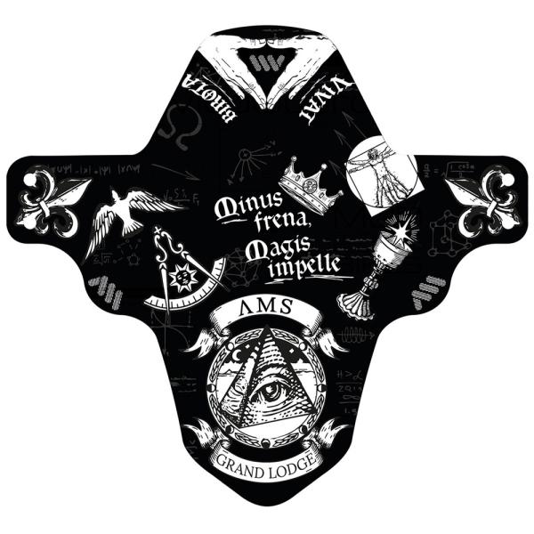 沖縄県への発送に送料無料は適用されません。購入金額に関わらず1,650円（税込）が通常送料に別途加算されます。