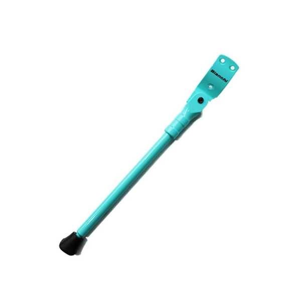 沖縄県への発送に送料無料は適用されません。購入金額に関わらず通常送料に別途加算されます。  シンプルなデザインで軽量設計。 本体は『Bianchi』ロゴのみのシンプルなデザイン。  キックスタンド本体のデザインが主張をしすぎない為、自転車の...