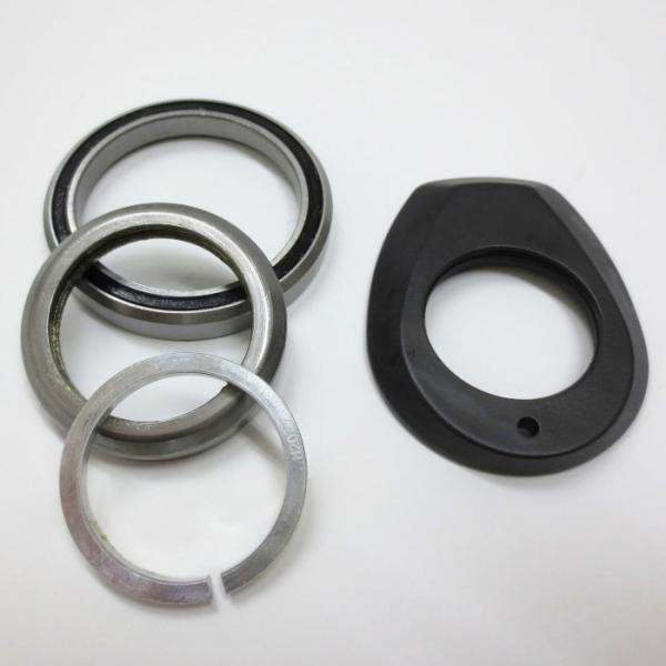 沖縄県への発送に送料無料は適用されません。購入金額に関わらず1,650円（税込）が通常送料に別途加算されます。  2018年〜 Teammachine SLR01 DISC専用（ICSステム仕様） SLR01 リムブレーキ、SLR02 リム...