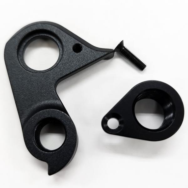 沖縄県への発送に送料無料は適用されません。購入金額に関わらず1,650円（税込）が通常送料に別途加算されます。  Dropout ＃70 SLR01/02 Disc (12speed Sram AXS) 2018〜2020 Teammach...