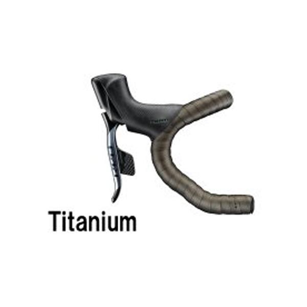 沖縄県への発送に送料無料は適用されません。購入金額に関わらず通常送料に別途加算されます。  「スチーム」と表現されるマットな色合いが特徴です。 多層構造の3mm厚でクッション性に優れたタイプです。  メタル感のある表層は自然光の屈折によって...