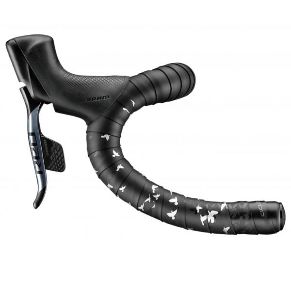 沖縄県への発送に送料無料は適用されません。購入金額に関わらず1,650円（税込）が通常送料に別途加算されます。