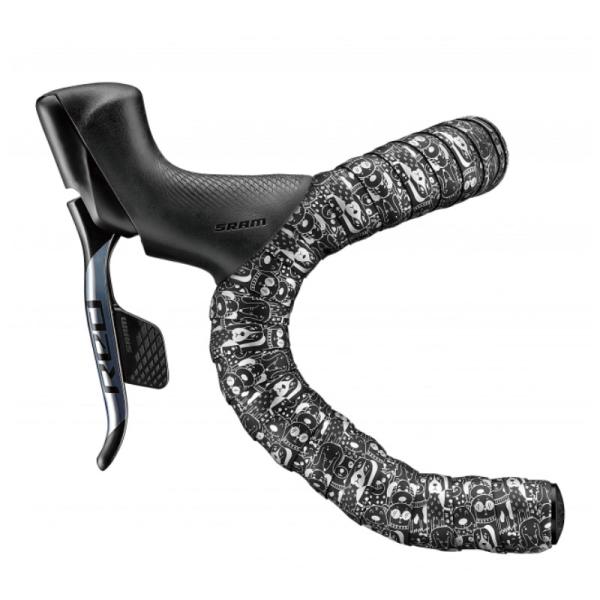 沖縄県への発送に送料無料は適用されません。購入金額に関わらず1,650円（税込）が通常送料に別途加算されます。