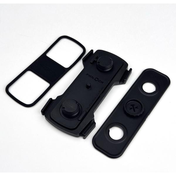 沖縄県への発送に送料無料は適用されません。購入金額に関わらず1,650円（税込）が通常送料に別途加算されます。  バックパックのショルダーベルトに固定するTWISTベース ゴムバンドでしっかりとバックパックのショルダーベルトやチェストストラ...