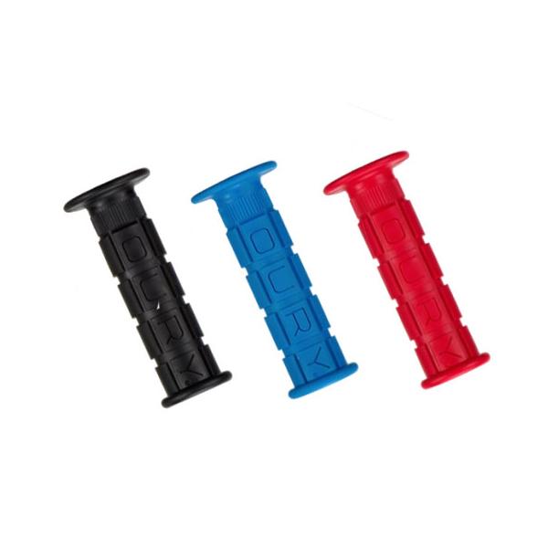 沖縄県への発送に送料無料は適用されません。購入金額に関わらず1,650円（税込）が通常送料に別途加算されます。  商品のカラーはディスプレイの種類等により、実物と異なって見える場合がございます。 掲載商品の仕様、ロゴ等のデザインは改良のため...