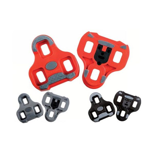 ※沖縄県への発送に送料無料は適用されません。購入金額に関わらず通常送料に別途加算されます。歩行を考慮し、接地面にラバーを装着したクリートです。シューズへの装着面にもラバーを配置し、クリート固定力がアップしました。KEOクラシック以上のグレー...