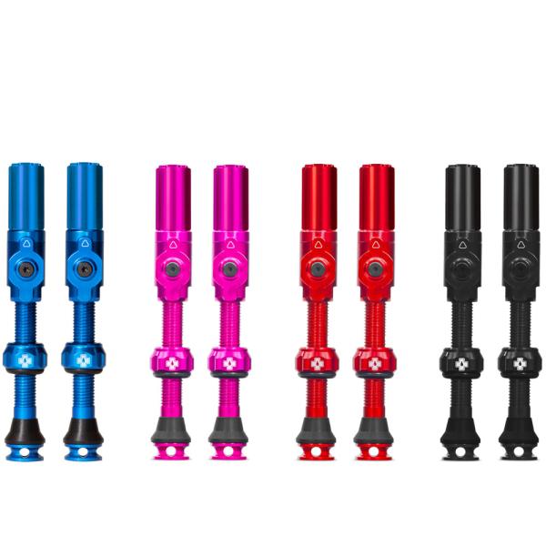 沖縄県への発送に送料無料は適用されません。購入金額に関わらず1,650円（税込）が通常送料に別途加算されます。  商品のカラーはディスプレイの種類等により、実物と異なって見える場合がございます。 掲載商品の仕様、ロゴ等のデザインは改良のため...