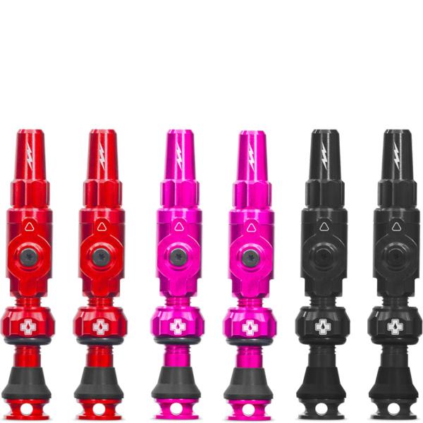 沖縄県への発送に送料無料は適用されません。購入金額に関わらず1,650円（税込）が通常送料に別途加算されます。  商品のカラーはディスプレイの種類等により、実物と異なって見える場合がございます。 掲載商品の仕様、ロゴ等のデザインは改良のため...