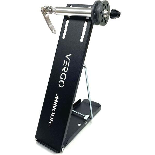 沖縄県への発送に送料無料は適用されません。購入金額に関わらず1,650円（税込）が通常送料に別途加算されます。  本商品から折りたたみ機構を採用、自転車のリアエンドに装着して後方を持上げるサポートスタンドです。 車載スペースの都合で自転車の...