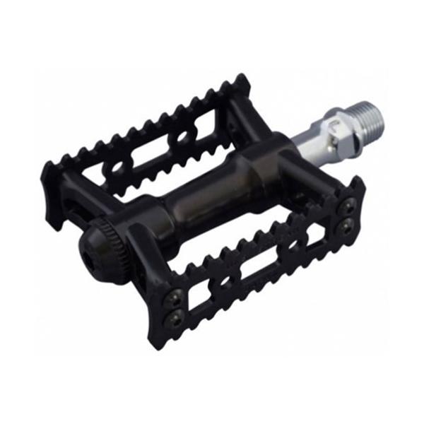 沖縄県への発送に送料無料は適用されません。購入金額に関わらず通常送料に別途加算されます。  鏡面仕上げのボディとクロムメッキプレートは品位と高級感をもたらします。  最高級トラックペダル。左右幅広な踏み面となめらかで回転抵抗の少ないベアリン...