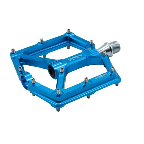 沖縄県への発送に送料無料は適用されません。購入金額に関わらず1,650円（税込）が通常送料に別途加算されます。