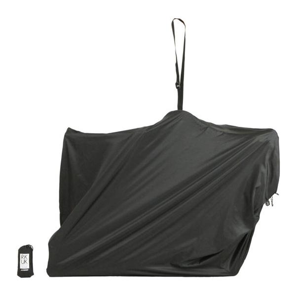 小さく畳めて持ち運び楽々  サドルバッグやハンドルバッグにもすっぽり。ボトルケージやツールケースにも収納できます。できるだけ荷物を軽くしたい方におすすめ。 ボトルケージに入れる際は、落下しないよう付属のりんりんバンドで留めてください。 りん...