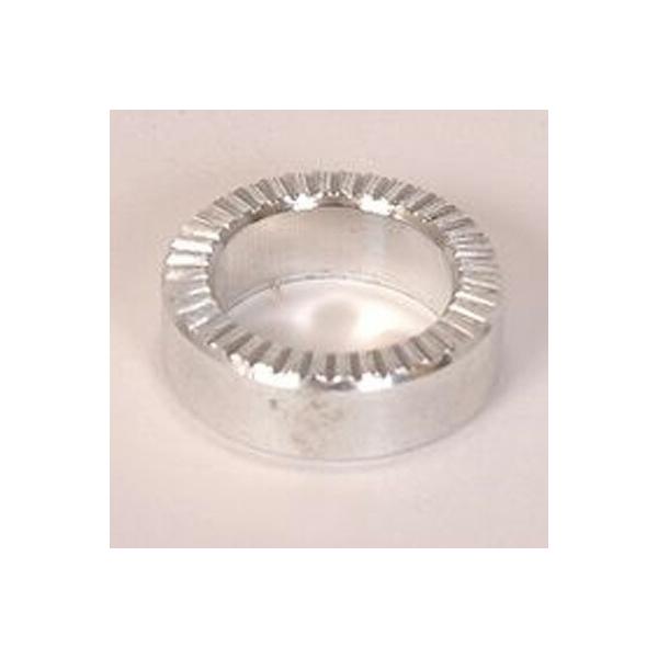 沖縄県への発送に送料無料は適用されません。購入金額に関わらず通常送料に別途加算されます。  オーストリッチ エンド金具12mmスルー用 6mmスペーサー 商品のカラー・サイズについて 商品のカラーはディスプレイの種類等により、実物と異なって...