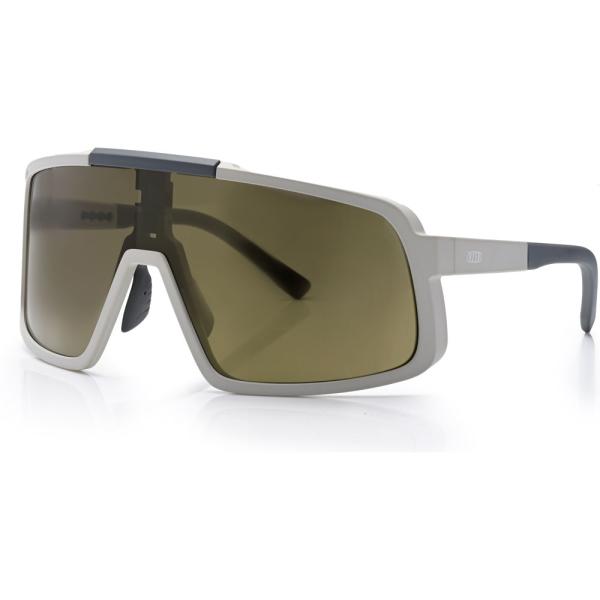 フルリムタイプの流行に左右されにくい普遍的なデザイン。 日本人に合いやすい、6カーブの円柱型シリンドリカルレンズを採用。上下左右ワイドな視界で、ライディング中のストレス軽減。 フレームには軽量性/耐衝撃性に優れた超弾性樹脂「スイスグリルアミ...