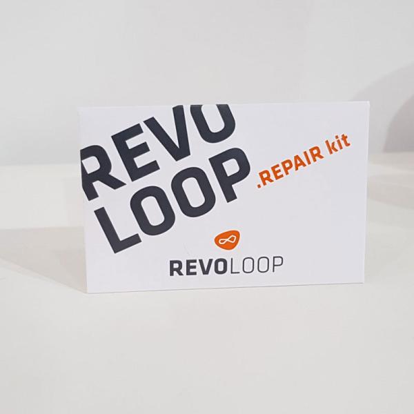 沖縄県への発送に送料無料は適用されません。購入金額に関わらず通常送料に別途加算されます。  TPU(熱可塑性ポリウレタン)製のREVOLOOPチューブ、WOLFPACKチューブ専用のパンク修理パッチです。 サイズ：2.5 x 2.5cm  ...