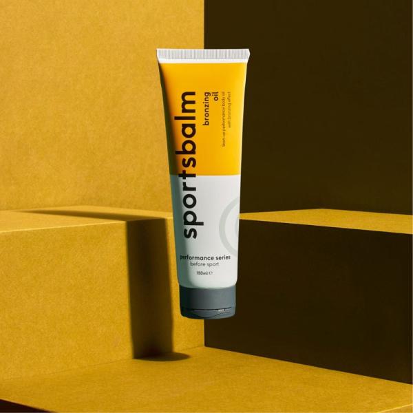 沖縄県への発送に送料無料は適用されません。購入金額に関わらず通常送料に別途加算されます。  春から夏にかけての運動前に、推奨気温　19〜30℃ 【BRONZING OIL】暖かい気候条件で筋肉や腱に対する機能面での効果。また、肌を色づかせ、...