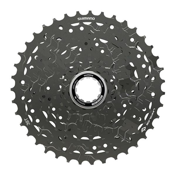 沖縄県への発送に送料無料は適用されません。購入金額に関わらず1,650円（税込）が通常送料に別途加算されます。  スムーズかつ長寿命のE-BIKEパフォーマンスで、もっと遠くへ 高チェーンテンション下でHYPERGLIDEの最大3倍の耐久性...