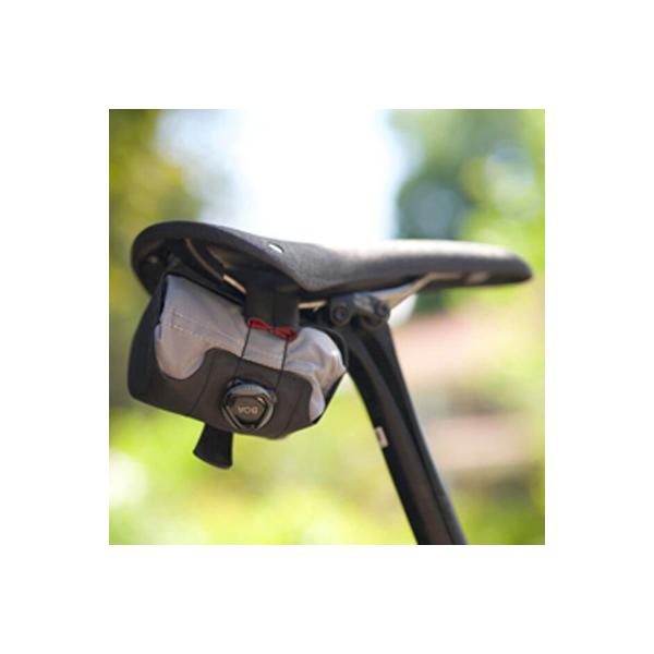 沖縄県への発送に送料無料は適用されません。購入金額に関わらず通常送料に別途加算されます。  Asymmetricoは、複数の賞を受賞したシートロールプレミオの高度に最適化されたアップデート版です。 シートロールのパッキングとローリングを簡素...