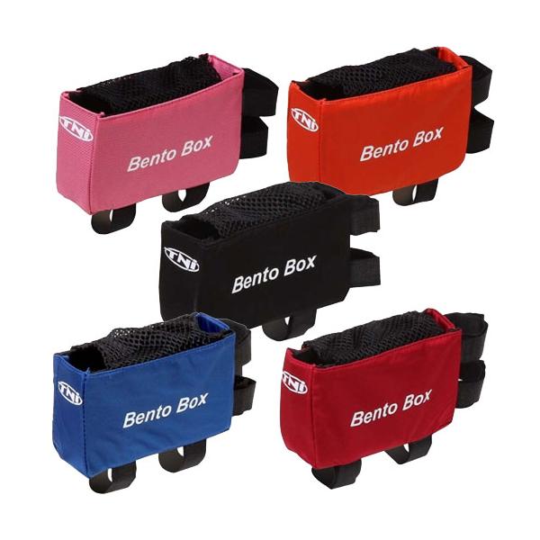 ※沖縄県への発送に送料無料は適用されません。購入金額に関わらず通常送料に別途加算されます。◆黒・赤・青・オレンジ・ピンクの5カラー。  ◆サイズ 9×13×3cm  ※商品のカラーはディスプレイの種類等により、実物と異なって見える場合がござ...