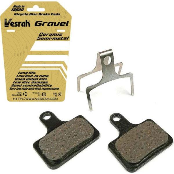 「FUKAYA×ベスラ」別注品！グラベルシリーズが遂に登場 「オンロード」でのコントロール性と「オフロード」での圧倒的な制動力を兼ね備えたカスタムブレーキパッドグラベルシリーズ 通常ラインナップの「ロード」、「シクロクロス」と比べ、制動力と...