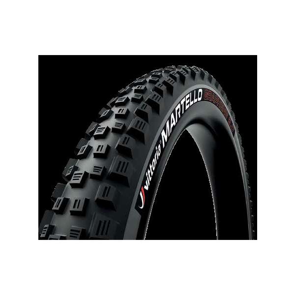 ※沖縄県への発送に送料無料は適用されません。購入金額に関わらず通常送料に別途加算されます。用途の広いオールコンディションタイヤ。 モーターサイクルからインスパイアされた四角いノブによる安定性と耐吸性。  先進のサイプ幅のパターンにより、スピ...