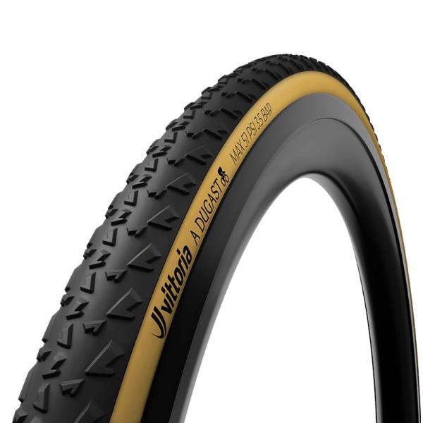 沖縄県への発送に送料無料は適用されません。購入金額に関わらず1,650円（税込）が通常送料に別途加算されます。  マッドコンディション用。オープントレッドデザインで、泥やゴミがすぐに落ち、転がり抵抗が低くなる。 高密度なTPIの100％コッ...