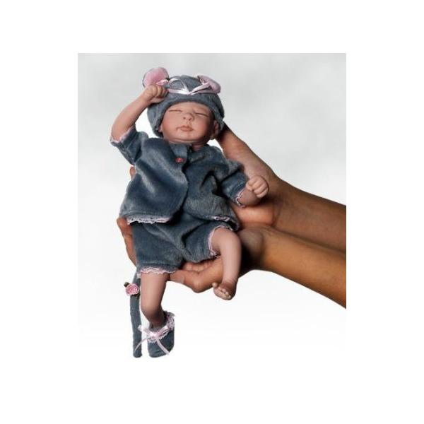 【商品名】Vinyl Baby Doll, Mousey Baby, 11 inch head to toe (Artist: Jorja Pigott) ドール 人形 フィギュア【カテゴリー】フィギュア