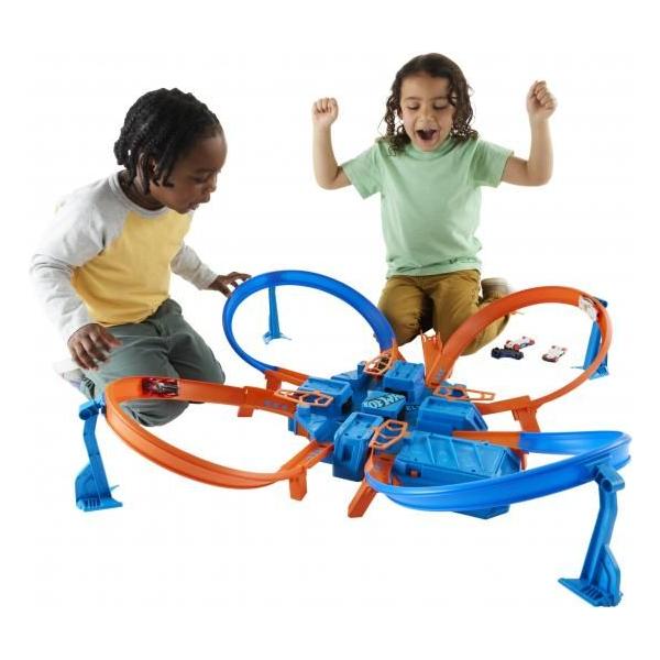 【商品名】 Hot Wheels Criss Cross Crash Track Set 【カテゴリー】 おもちゃ : ミニ四駆・スロットカーコース