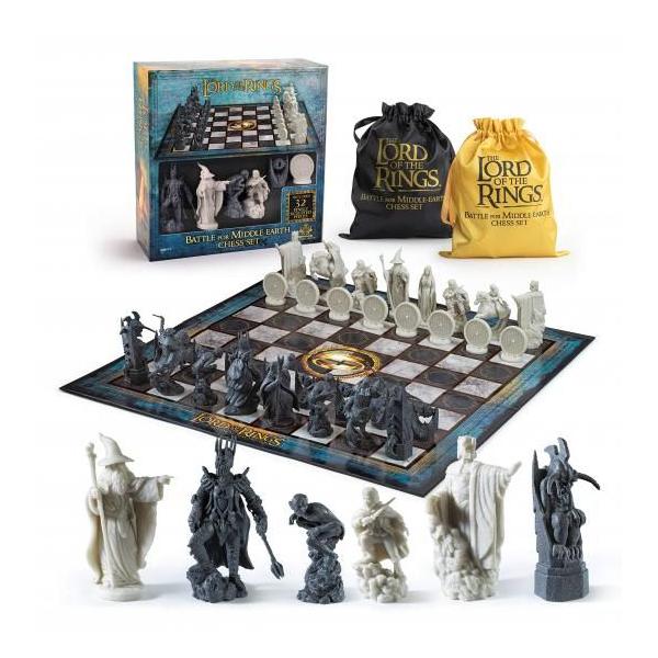 【商品名】 Noble Collection - Jeu D echec Le Seigneur Des Anneaux - ?chiquier Bataille de la Terre du Milieu - 0849421005788 ...