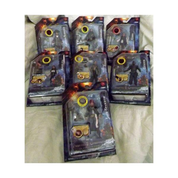 【商品名】Disney(ディズニー)'s Pirates of the Caribbean on Stranger Tides コンプリートセット of 7 4” Mini-フィギュアs - ジャック・スパロウ， Barbarossa， A...
