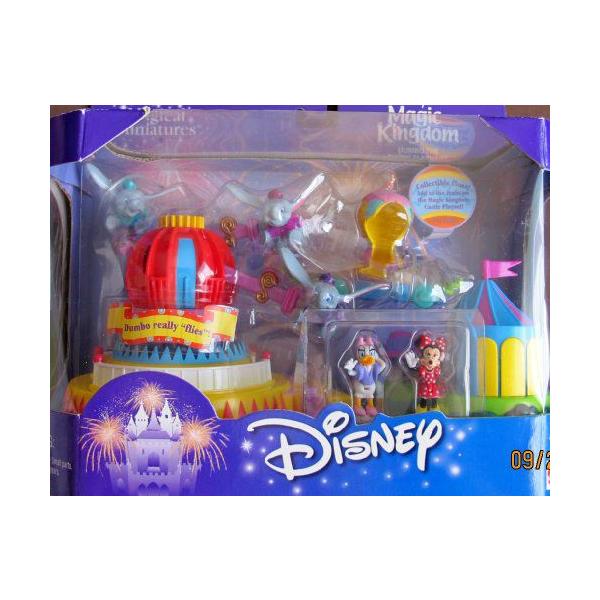 【商品名】Disney(ディズニー) Magic Kingdom ダンボ THE FLYING ELEPHANT プレイセット マジカル Miniatures ダンボ リアルLY ”FLIES”! (2000)(Disney Magic K...