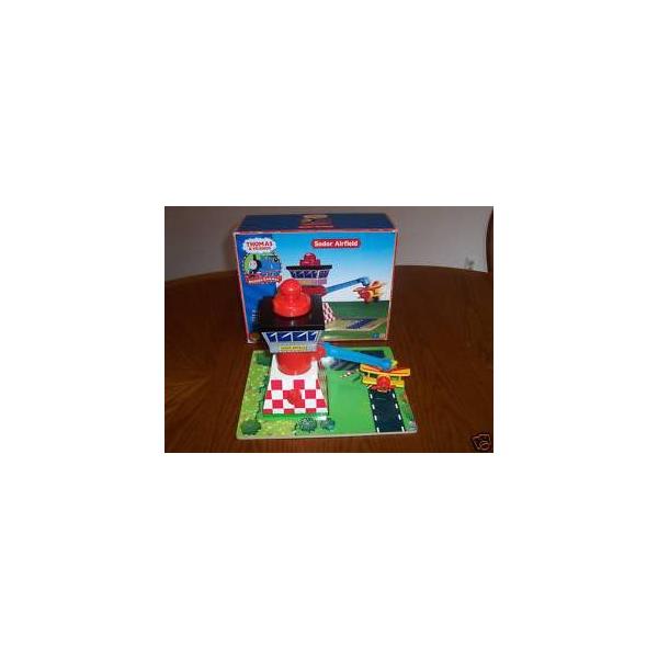 【商品名】Thomas(機関車トーマス) the Tank Engine &amp; Friends Wooden Railway - Sodor Airfield(Thomas the Tank Engine &amp; Friends ...