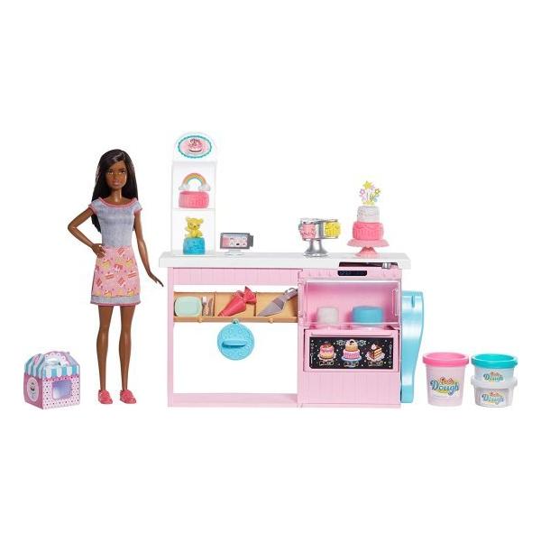 【商品名】Barbie ブルネット人形でプレイセットを飾るバービーケーキ、オーブン付きのベーキングアイランド、4?7歳の子供向けの生地の成形、おもちゃのアイシングピース : Barbie Cake Decorating Playset wi...