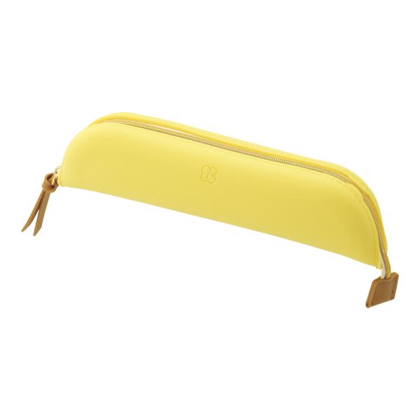 ペントレーのように使えるペンケース。収容物がスグに取り出せる。■寸法：233mm × 38mm × 47mm■収容枚数：ペン約7本■材質：本体／シリコーンゴム※商品に筆記具等は付属しません。※収容本数はペンの種類によって変わります。※商品サ...