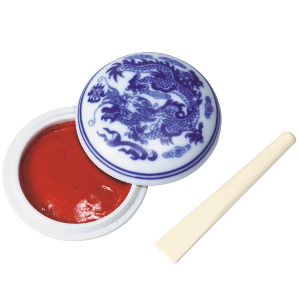 黄味がかった明るい朱色。※商品の仕様（材質）及びデザインは改良などの理由により予告なく変更することがあります。■商品サイズ：23×55×0 mm■外装サイズ：75×46×75 mm■素材：硫化水銀（II）・油・艾・陶器■原産国：中国